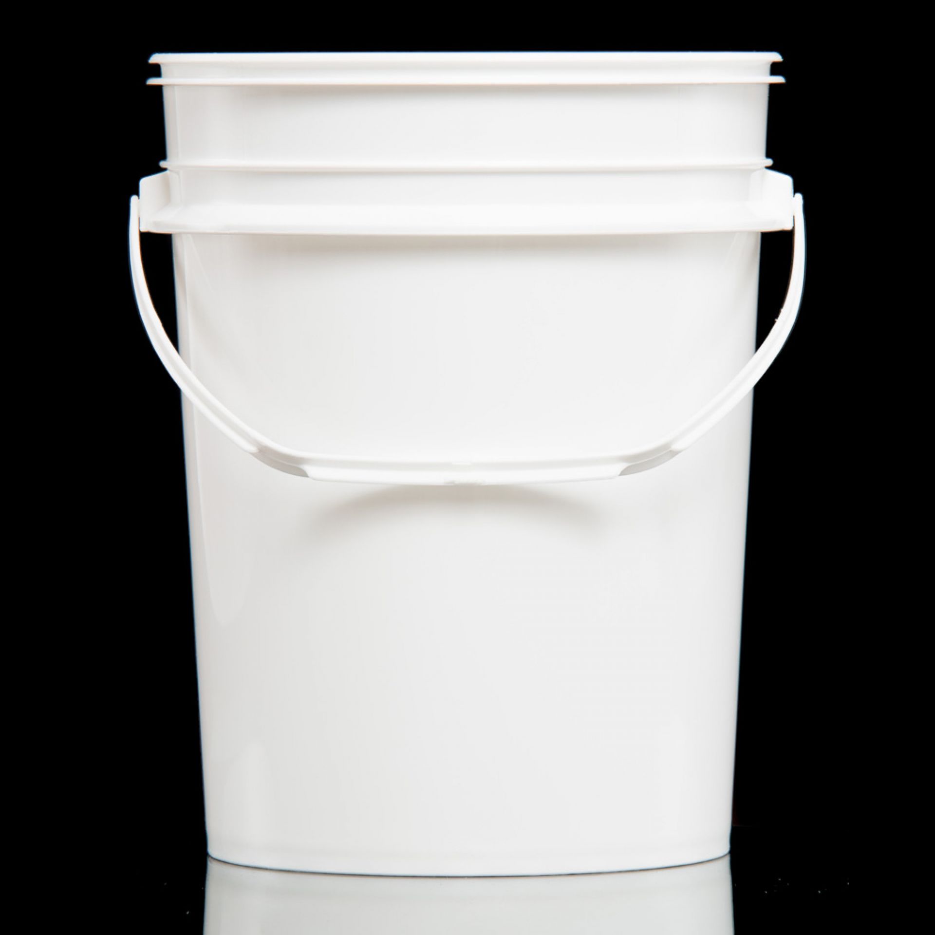 Pro-Design Group: plastic products manufacturer